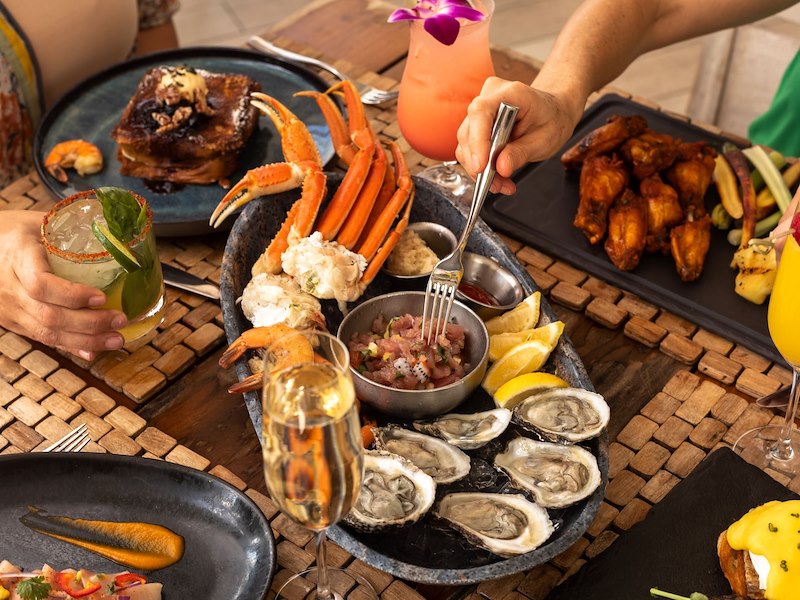 Key Largo Restaurants With Water Views | The Hammocks Playa Largo Beach ...